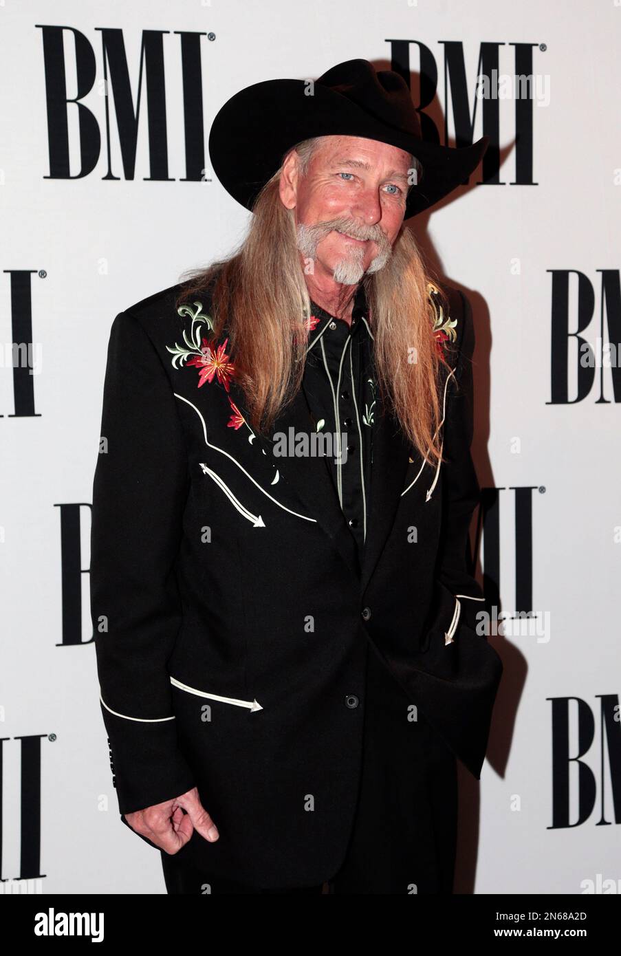Dean Dillon arrives for the BMI Country Awards on Tuesday, Nov. 5, 2013 ...