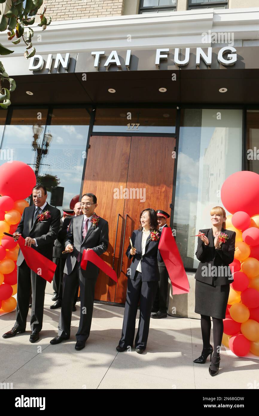 Rick Caruso, Frank Yang, Joanne Yang and Julie Jauregui at the ribbon ...