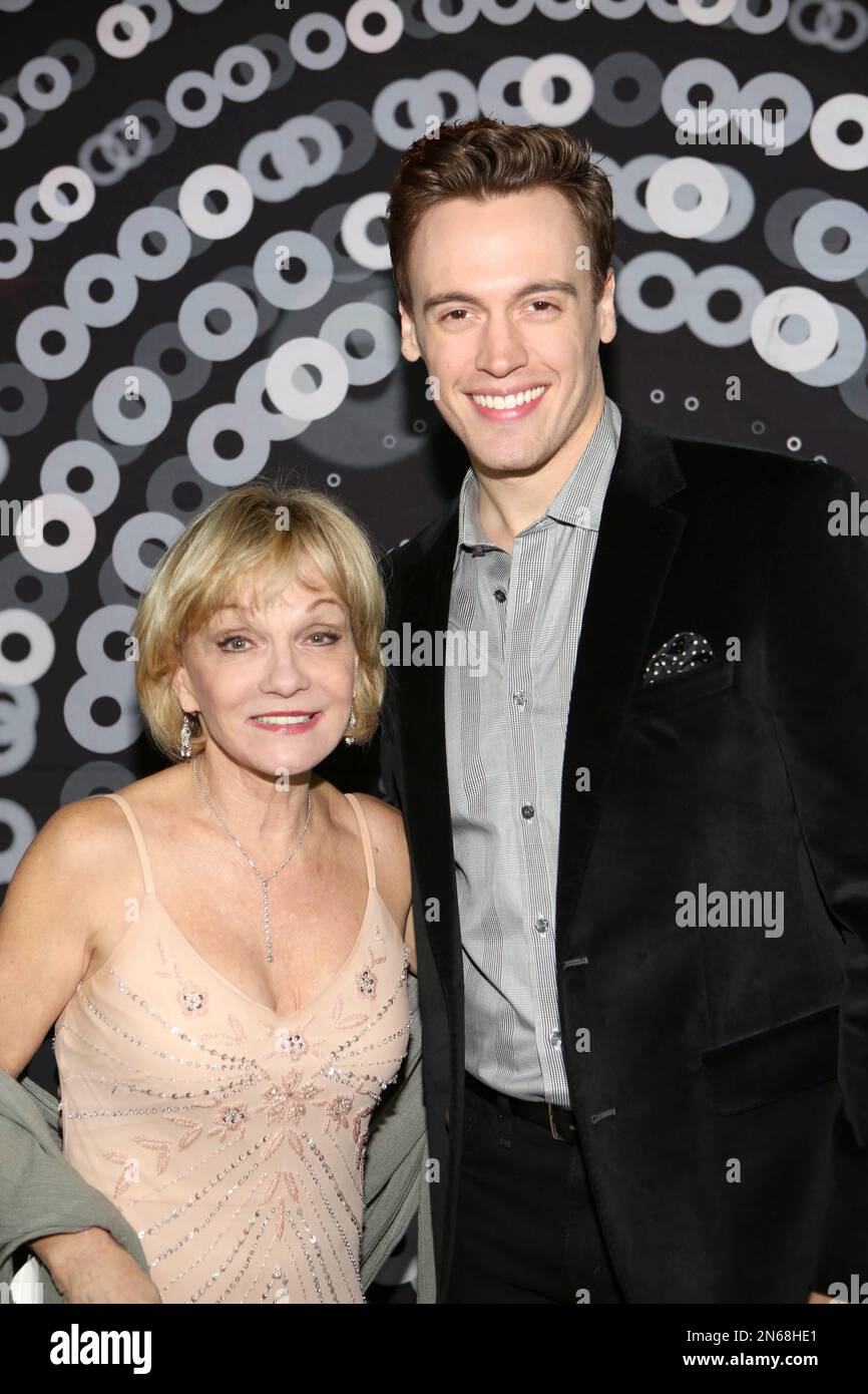 From left, actors Cathy Rigby and Erich Bergen pose during the 24th ...