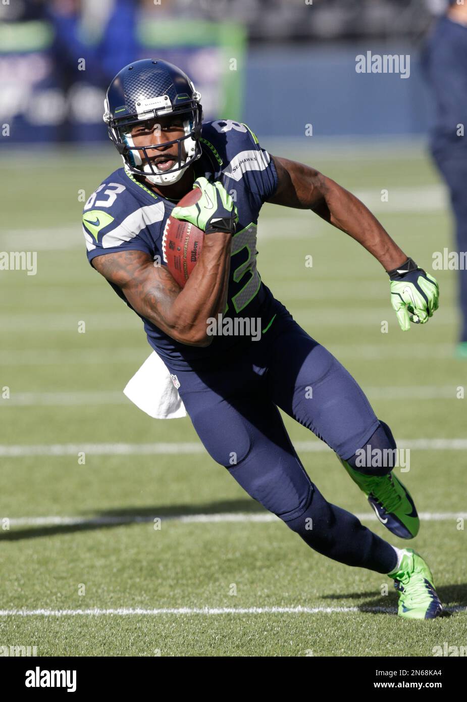 Seattle Seahawks wide receiver Ricardo Lockette warms up before an NFL ...