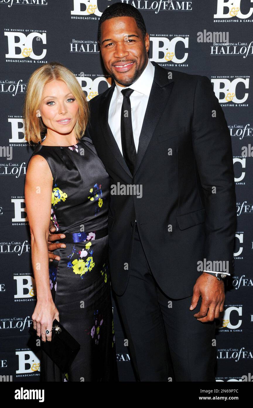 Honorees Kelly Ripa and Michael Strahan, "Live with Kelly and Michael ...