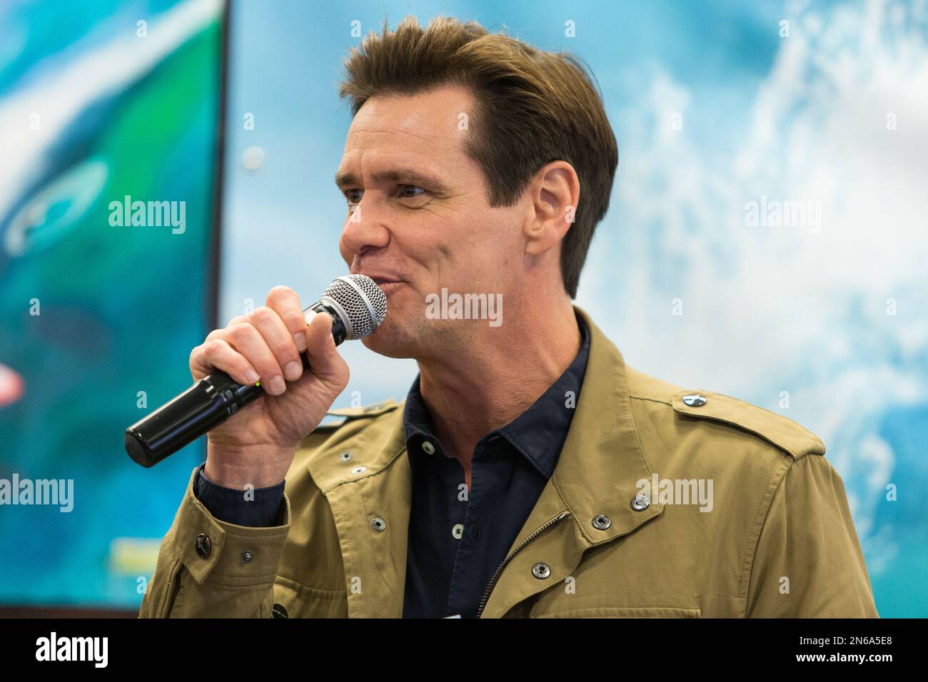 Jim Carrey signs his children's book "How Roland Rolls" at the Barnes ...