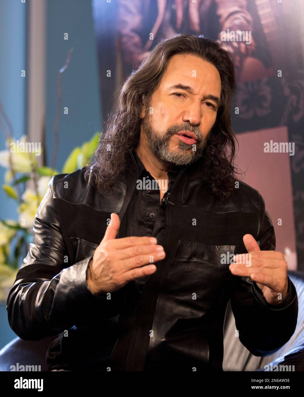 Mexican singer Marco Antonio Solis, "el Buki," speaks during an ...