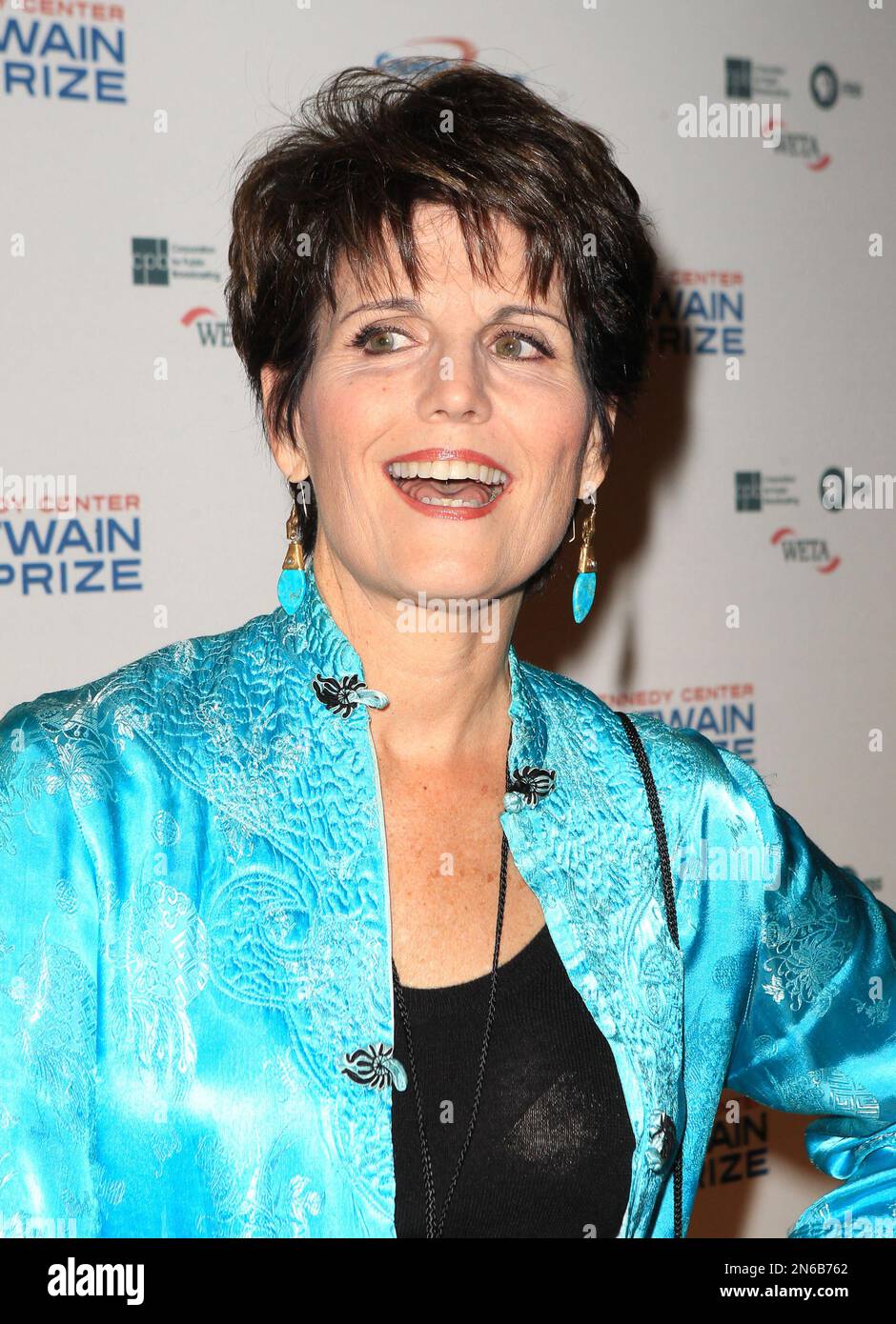 Lucie Arnaz arrives at 16th Annual Mark Twain Prize presented to Carol ...