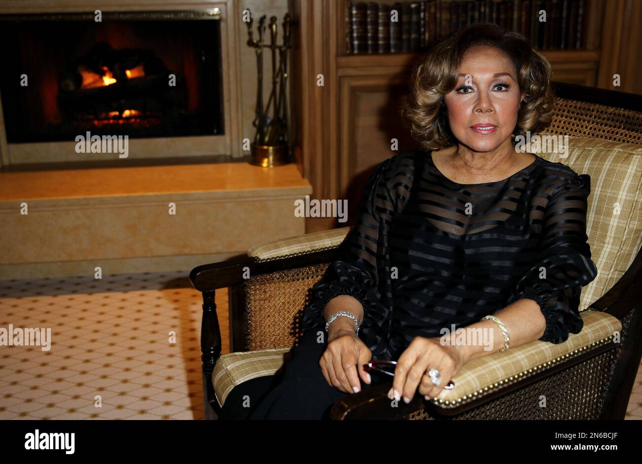 Diahann Carol attends the "House of Flowers" dinner honoring her and ...