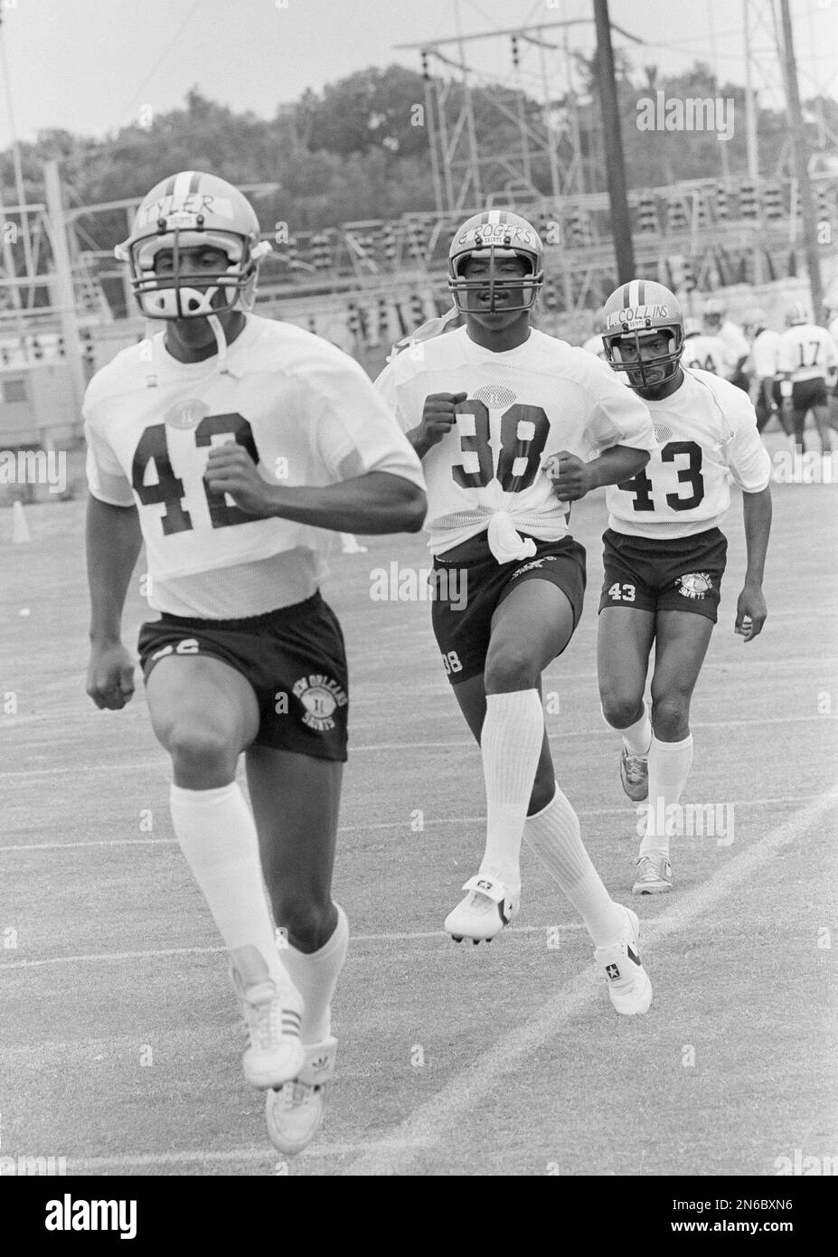 Heisman Trophy winner George Rogers (38) skips through drills with ...