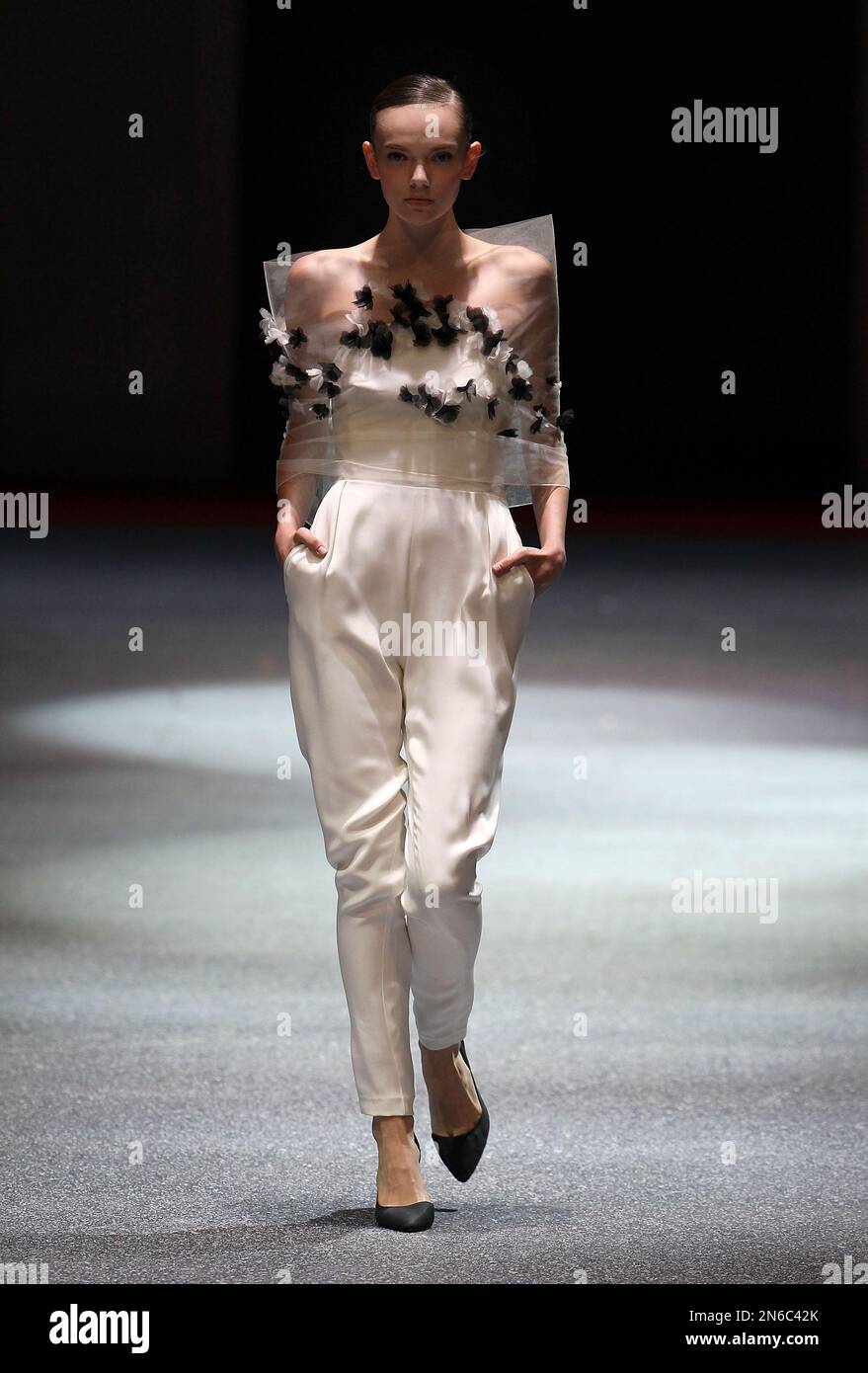 Thailand Fashion Designers