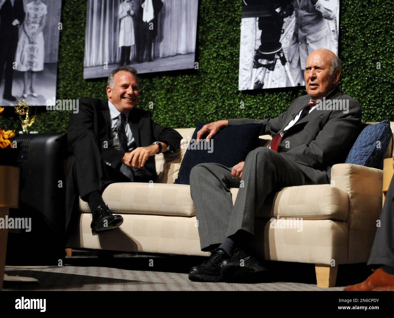 NORTH HOLLYWOOD, CA - OCTOBER 13: (L-R) Actor Paul Reiser and honoree ...