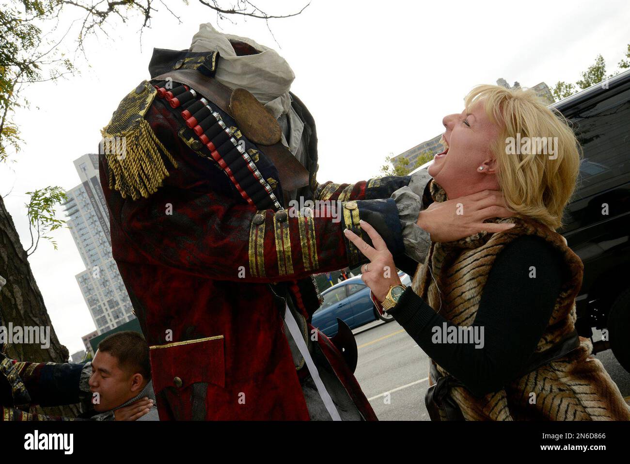 The Headless Horsemen from FOX's "Sleepy Hollow" arrive at New York ...