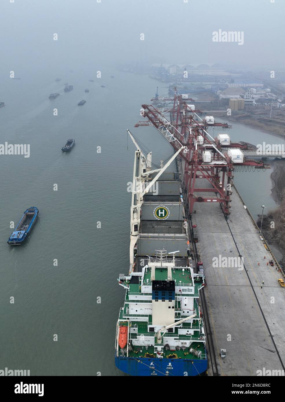 Aerial photo shows the busy scene of the container terminal of Yangzhou ...