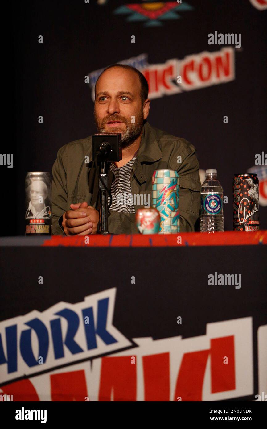 H. Jon Benjamin participates in FOX's "Bob's Burgers" panel during New ...