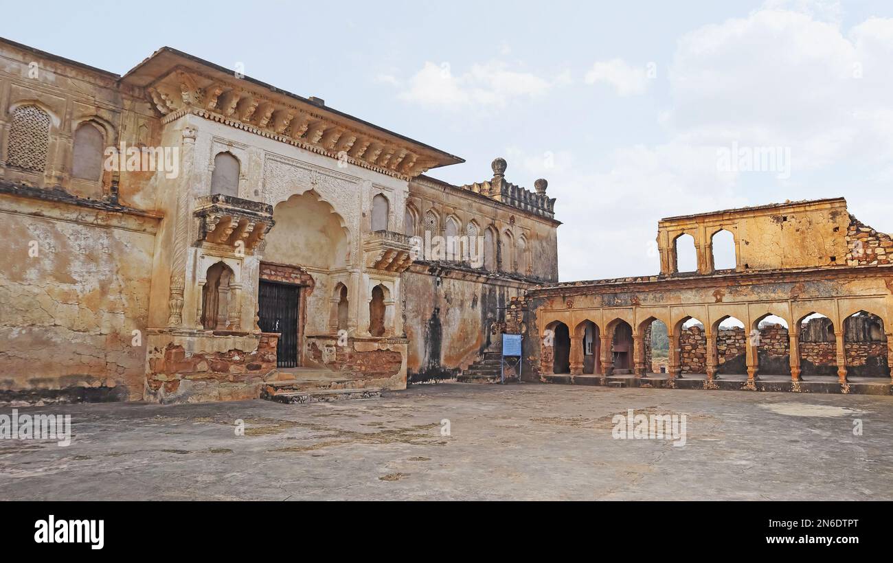 Ruined outside view of Kalinjar Fort Museum, Kalinjar Fort, Banda ...