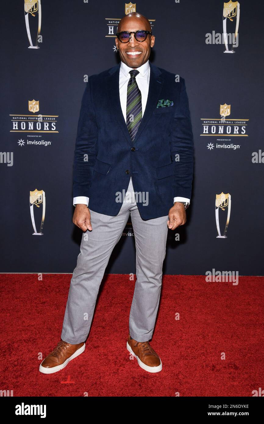 Tiki Barber walking on the red carpet at NFL Honors held at Symphony ...