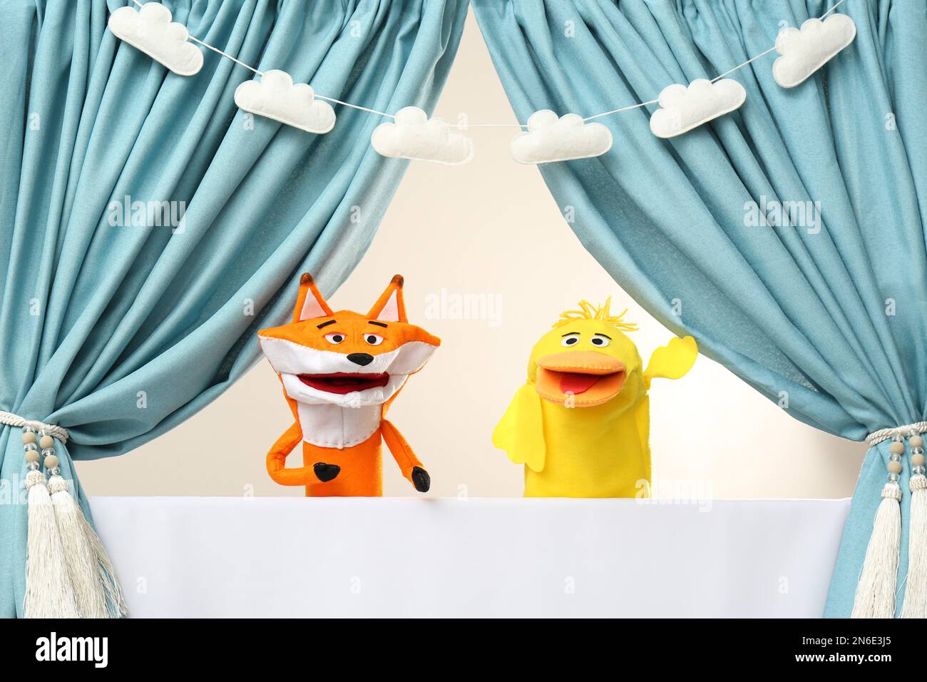 Kid speech on stage hi-res stock photography and images - Alamy