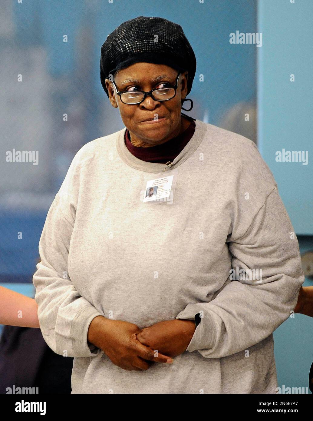 Bonnie Jean Foreshaw looks toward family as she is led in for her ...