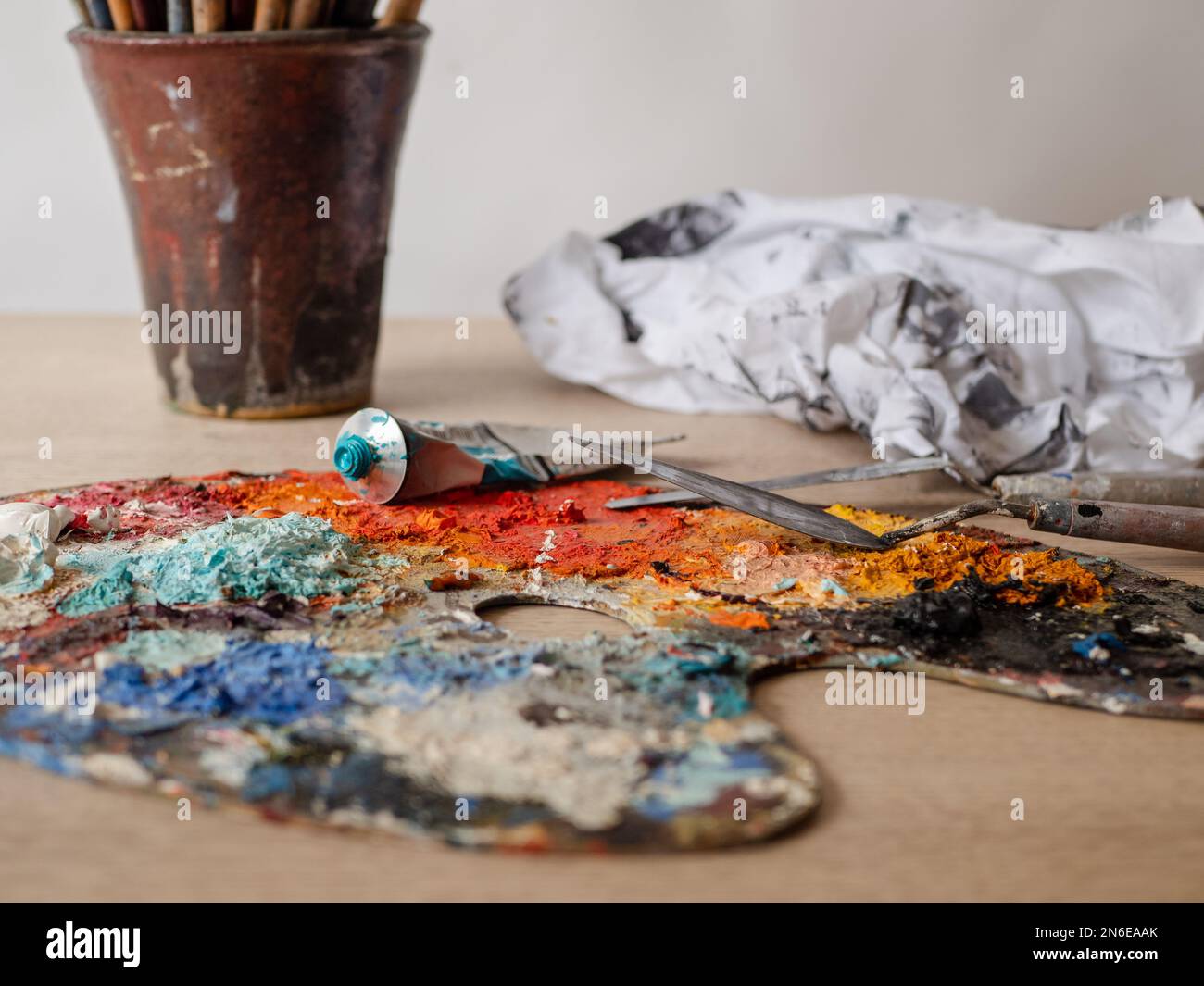 Expressionist color palette hi-res stock photography and images - Alamy