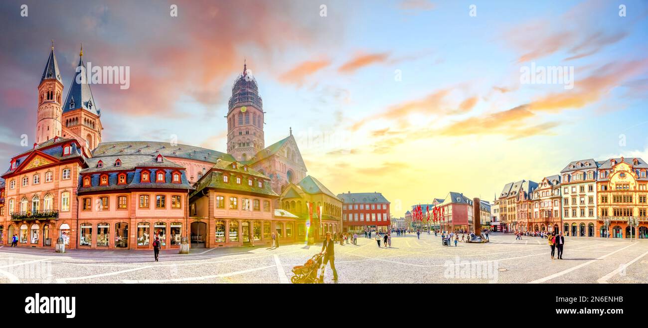 Historical city of Mainz, Germany Stock Photo - Alamy