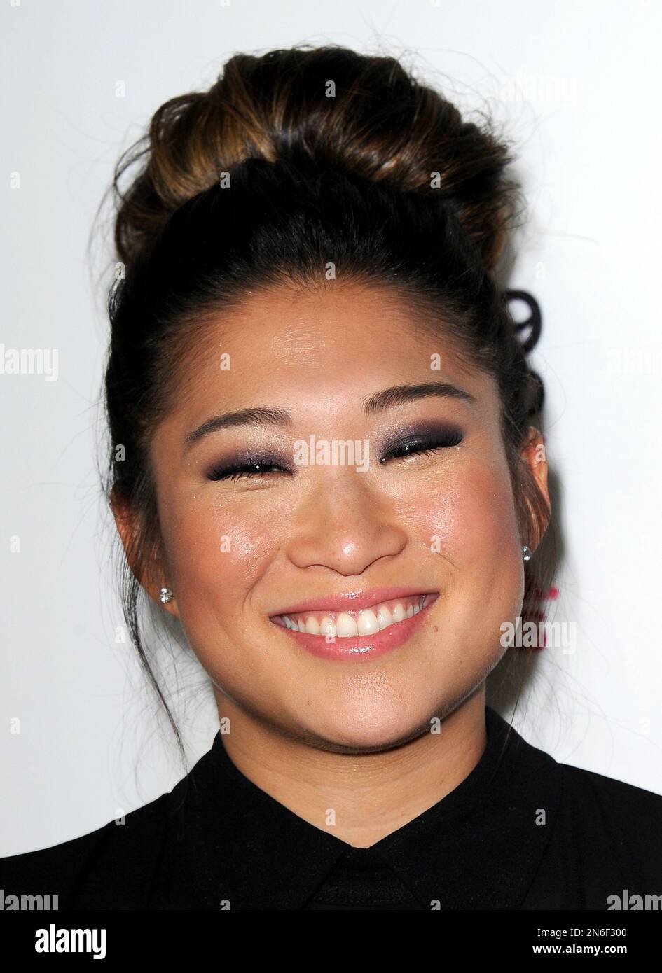 Actor Jenna Ushkowitz arrives at American Horror Story: Coven Premiere ...