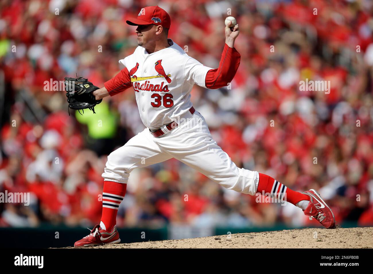 St. Louis Cardinals relief pitcher Randy Choate throws against the ...