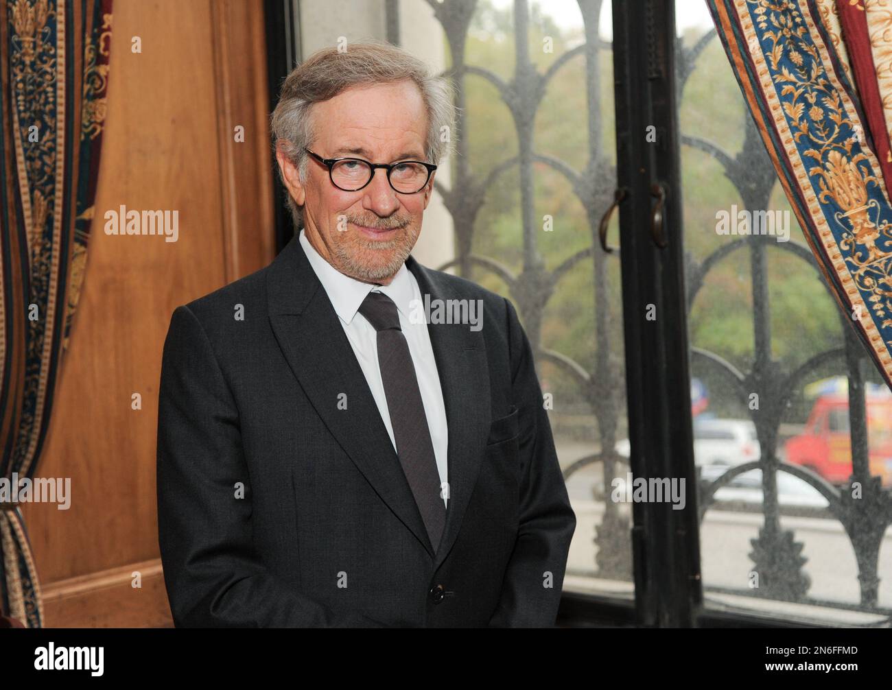 Filmmaker Steven Spielberg poses at the Museum of Natural History ...
