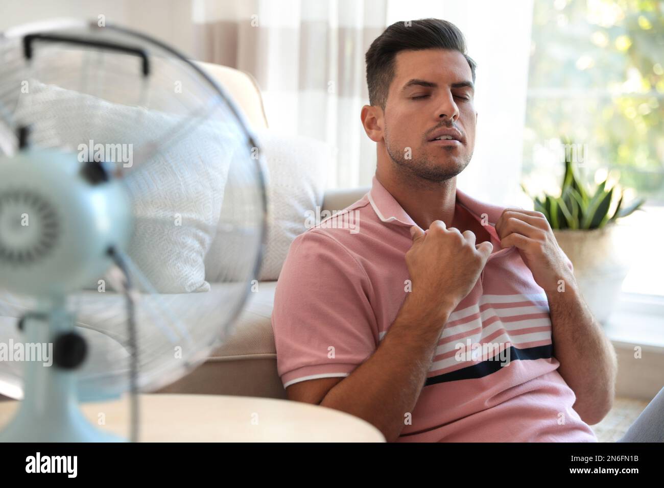 Room air flow hi-res stock photography and images - Alamy