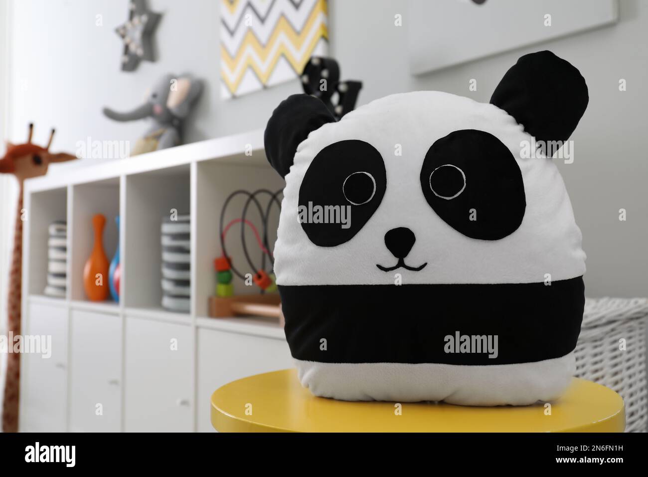 Toy stuffed panda hi-res stock photography and images - Alamy