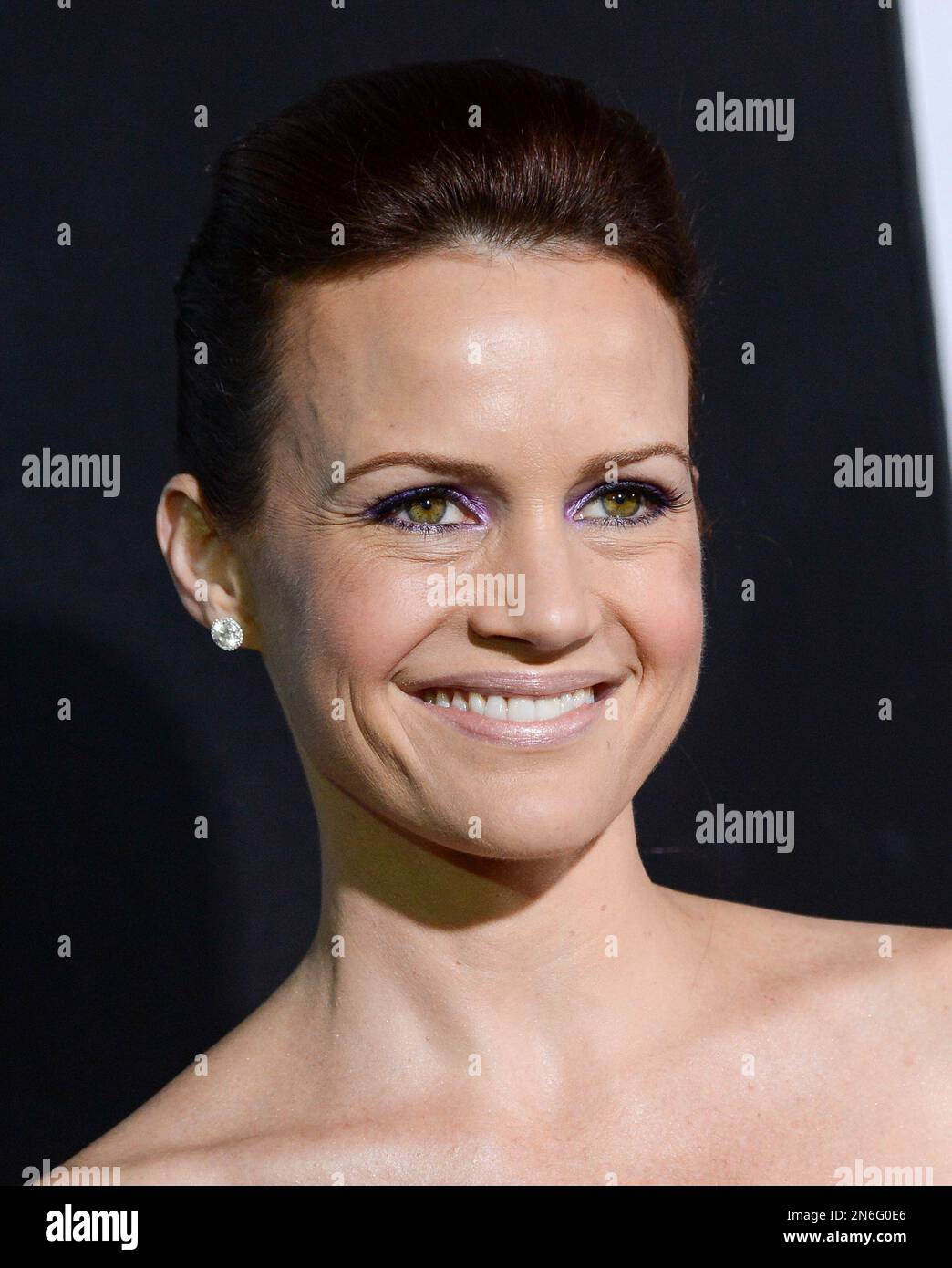 Actress Carla Gugino attends the premiere of "Gravity" at the AMC ...