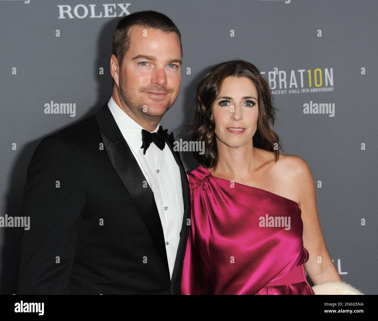 Chris O'Donnell, left, and Caroline Fentress arrive at the LA ...
