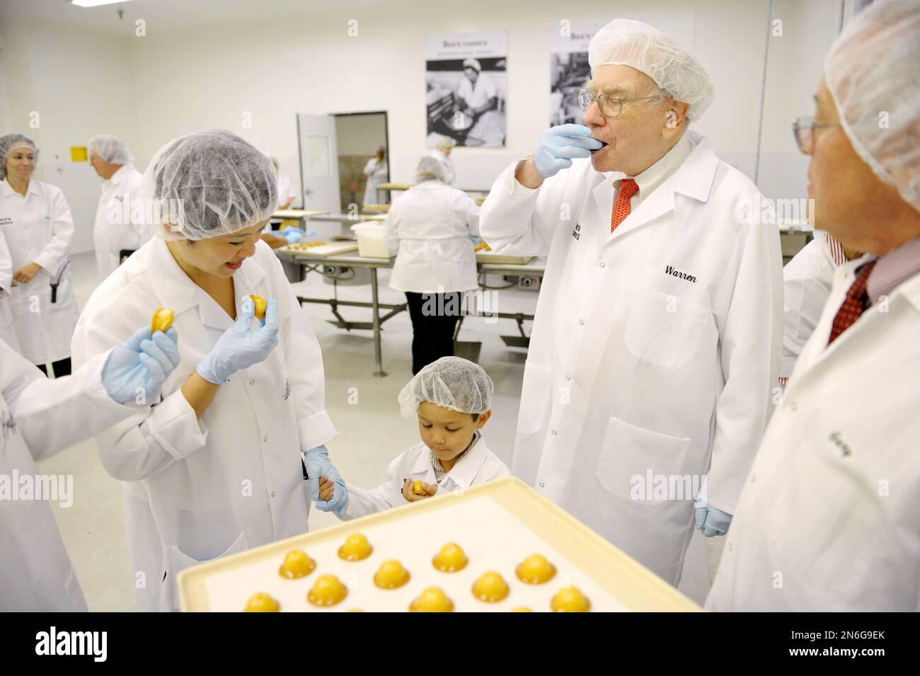 IMAGE DISTRIBUTED FOR SEE'S CANDIES - Warren Buffett, Berkshire ...