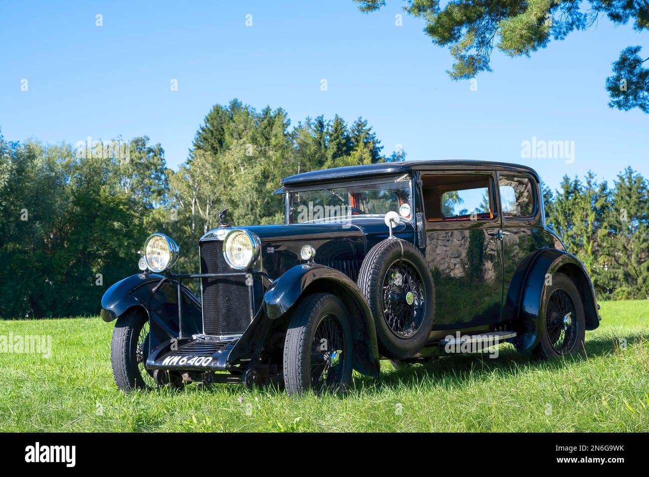 Vintage Sunbeam Coupe built 1930, 3 gears, 3.317 ccm capacity, 6 ...