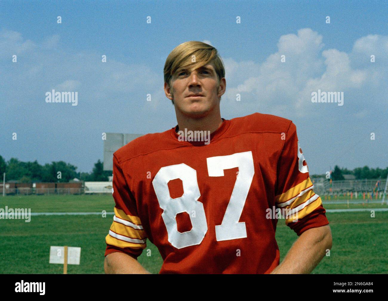 Washington Redskins tight end Jerry Smith (87) is pictured in 1970. (AP ...