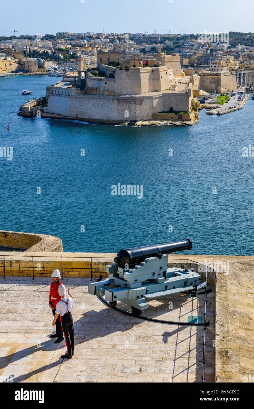 View over former parade ground next to Upper Barraka Gardens in La ...
