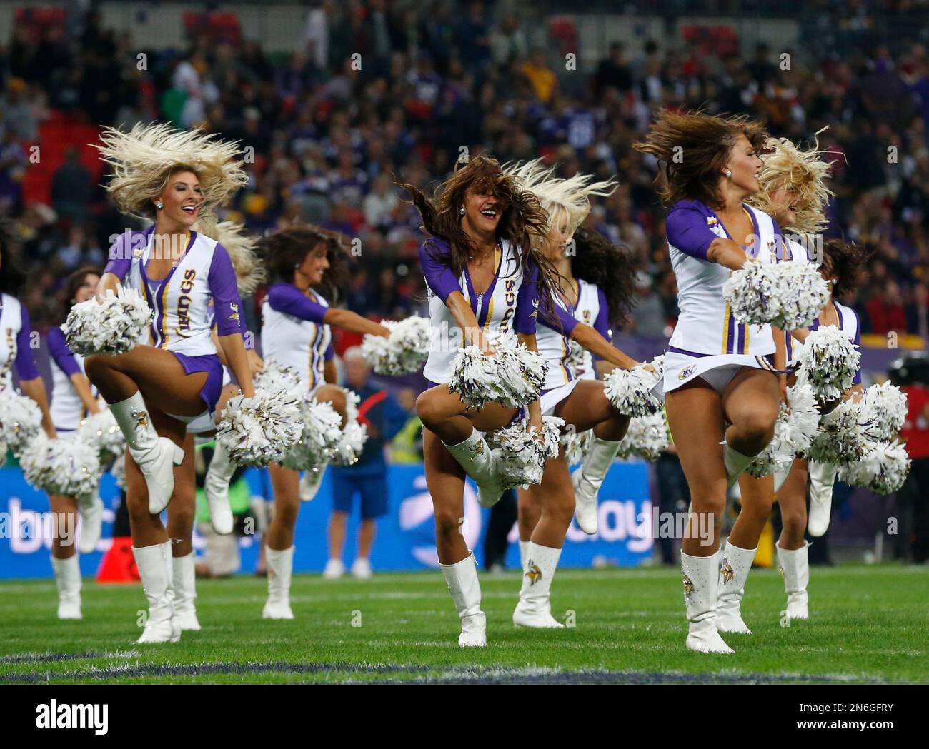 Minnesota Vikings cheerleaders perform during the second half of their ...