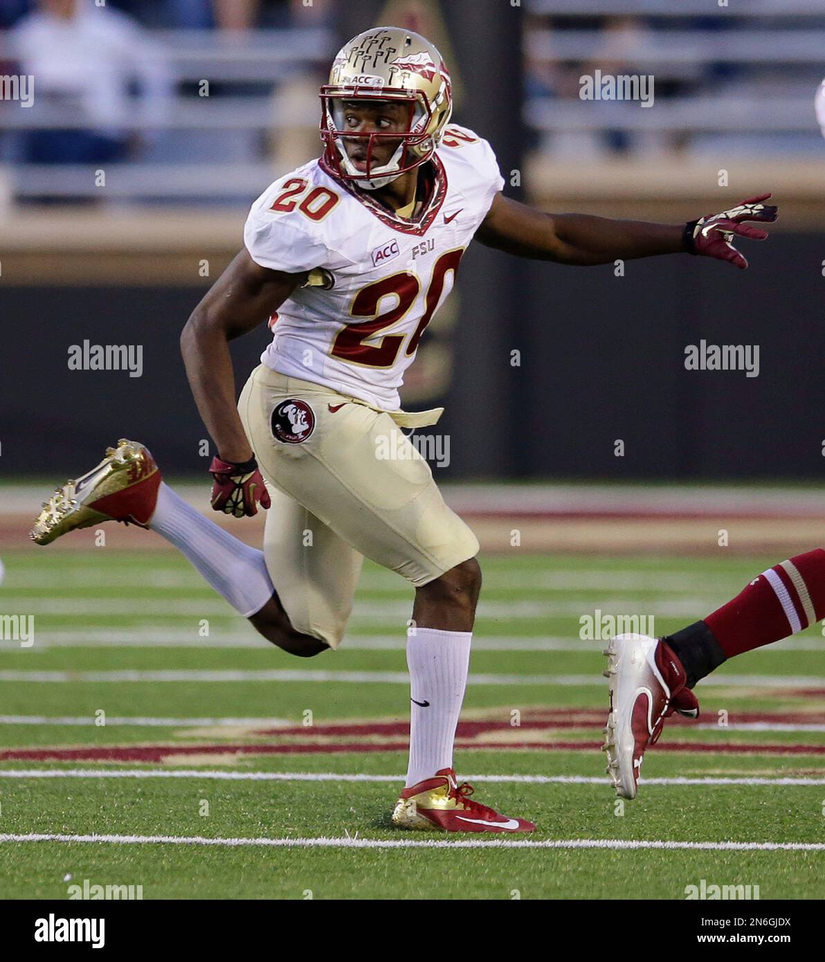 Florida State defensive back Lamarcus Joyner (20) works his coverage ...