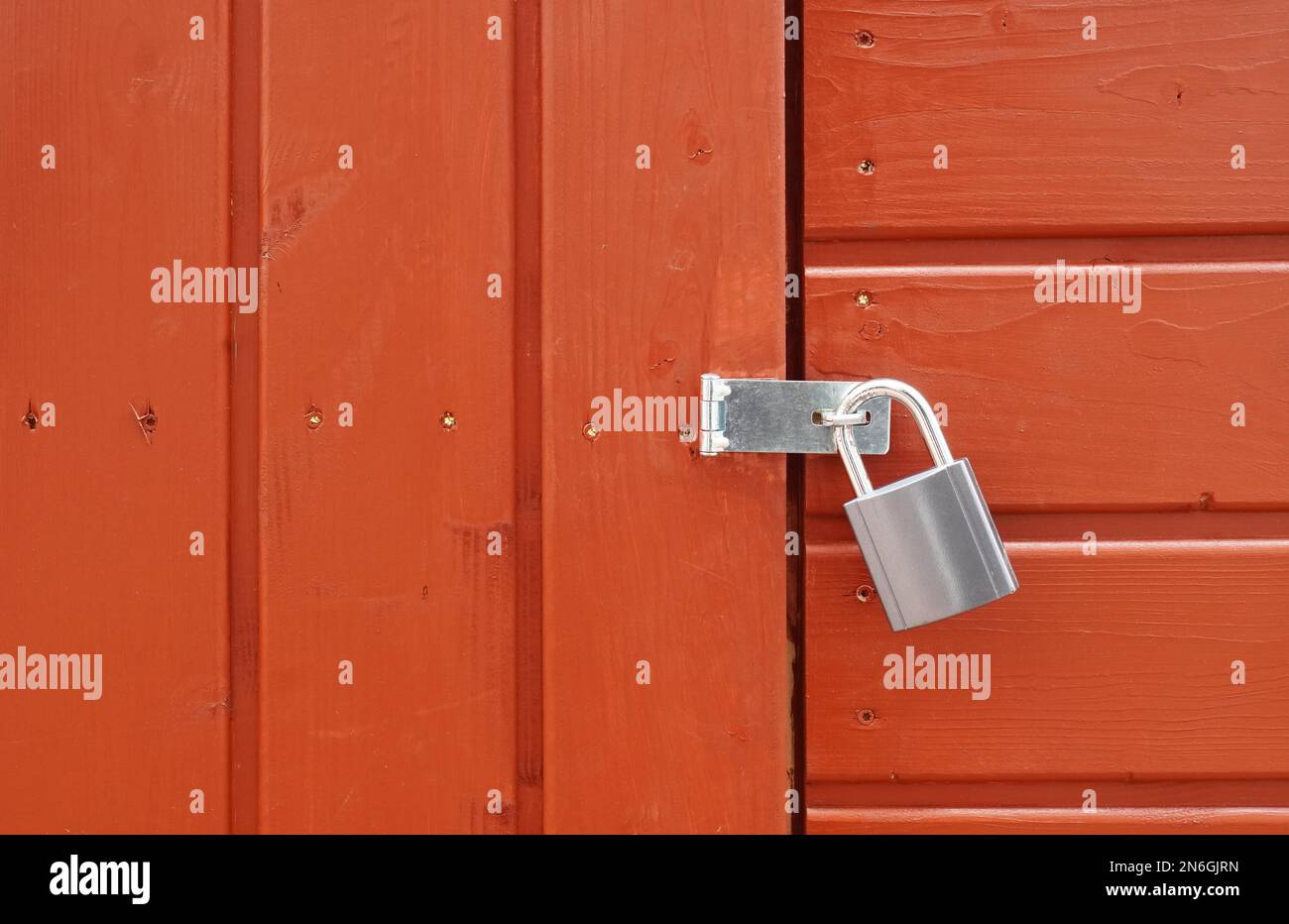 Log cabin door hi-res stock photography and images - Alamy