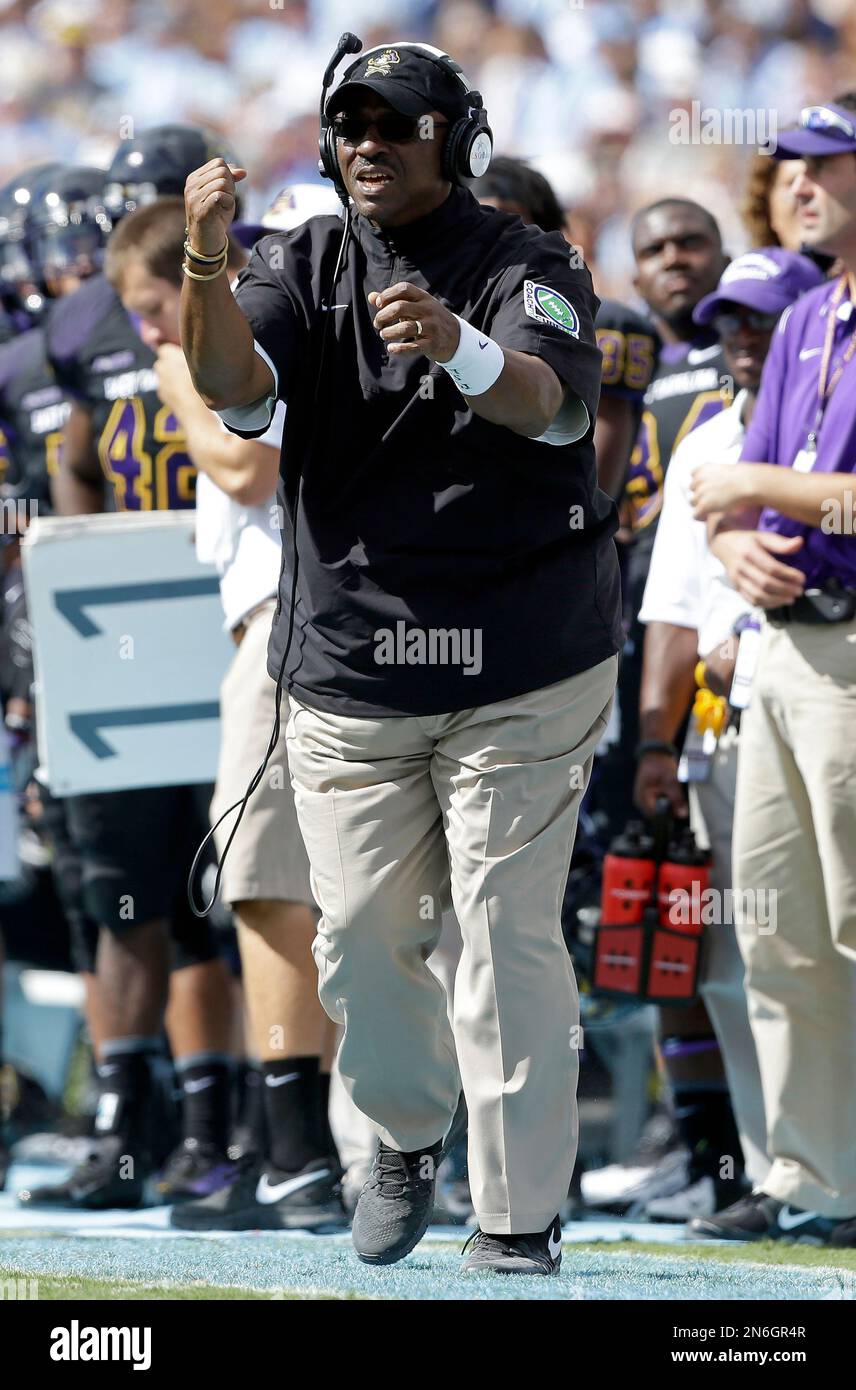 East Carolina coach Ruffin McNeill directs his team against North ...