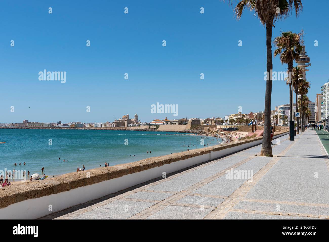 Beach promenade in Cadiz, Andalusia, Spain Stock Photo - Alamy