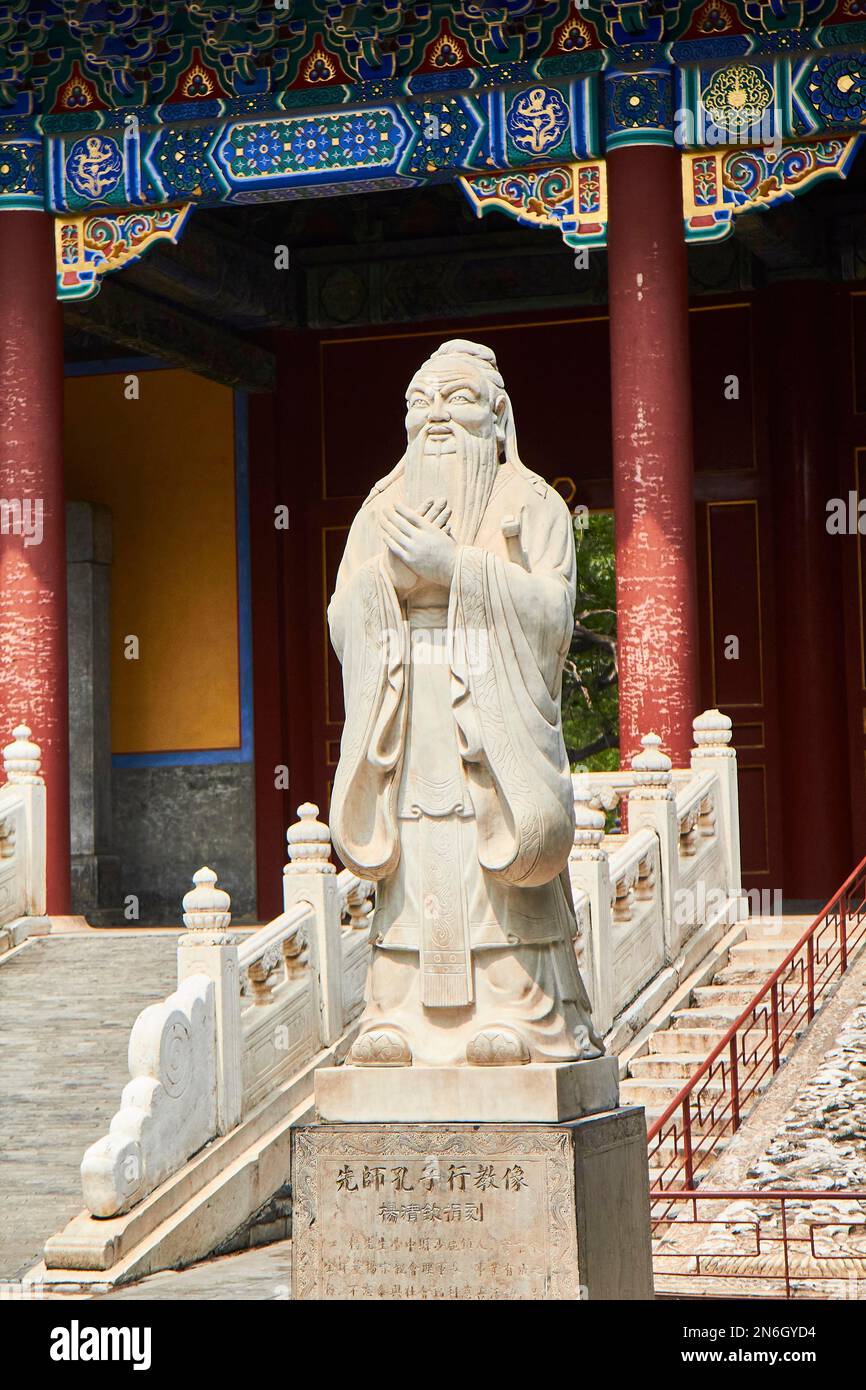 Confucius statue in the Confucius Temple, Beijing, China Stock Photo ...