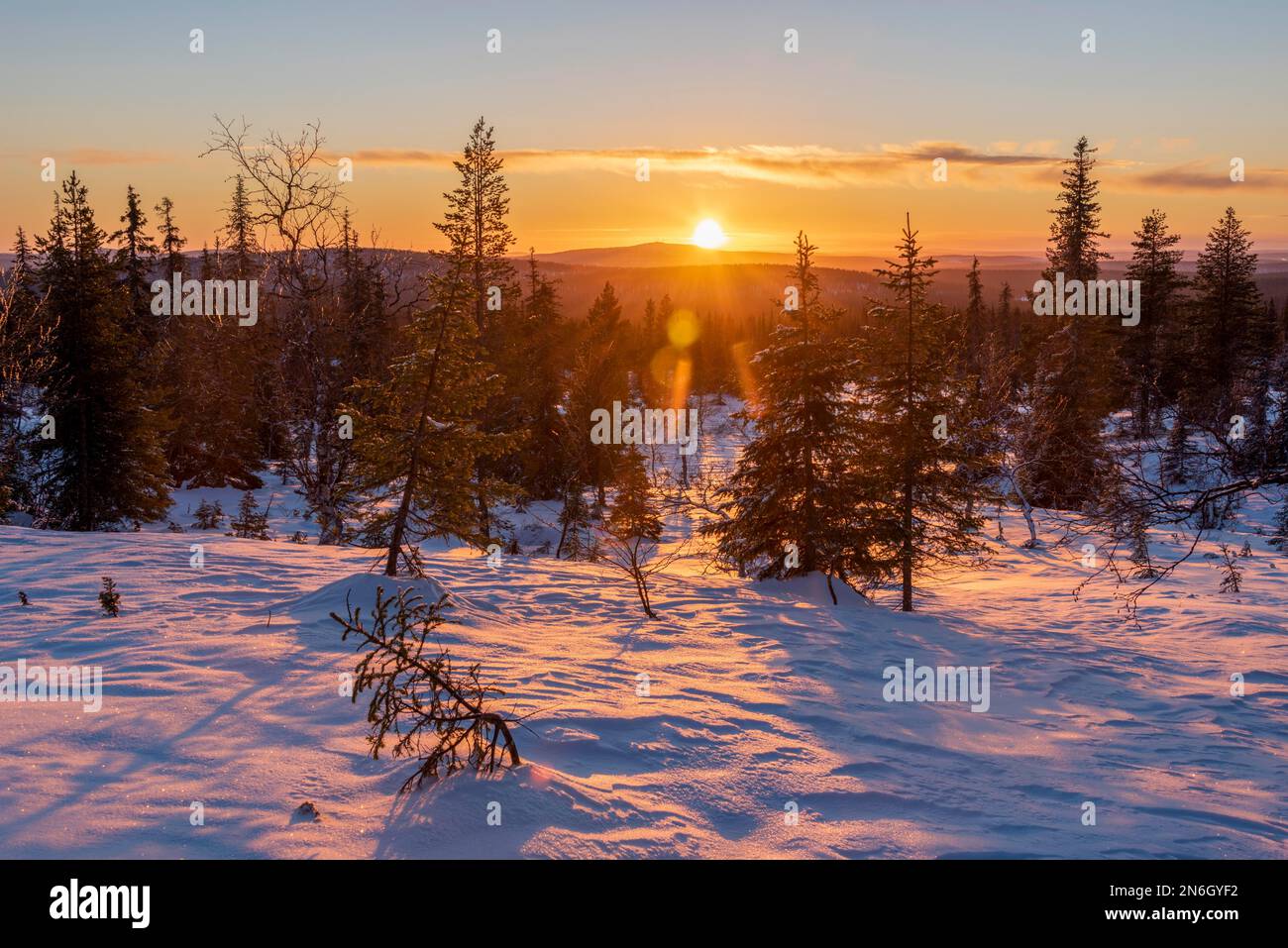 Sunset, Pallastunturi, Pallas Yllaestunturi National Park, Muonio, Lapland, Finland Stock Photo ...