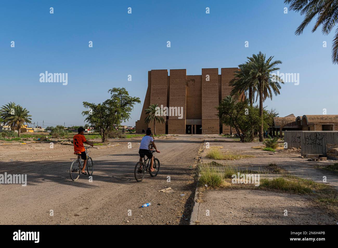Panorama tower, Cetisphon, Iraq Stock Photo - Alamy