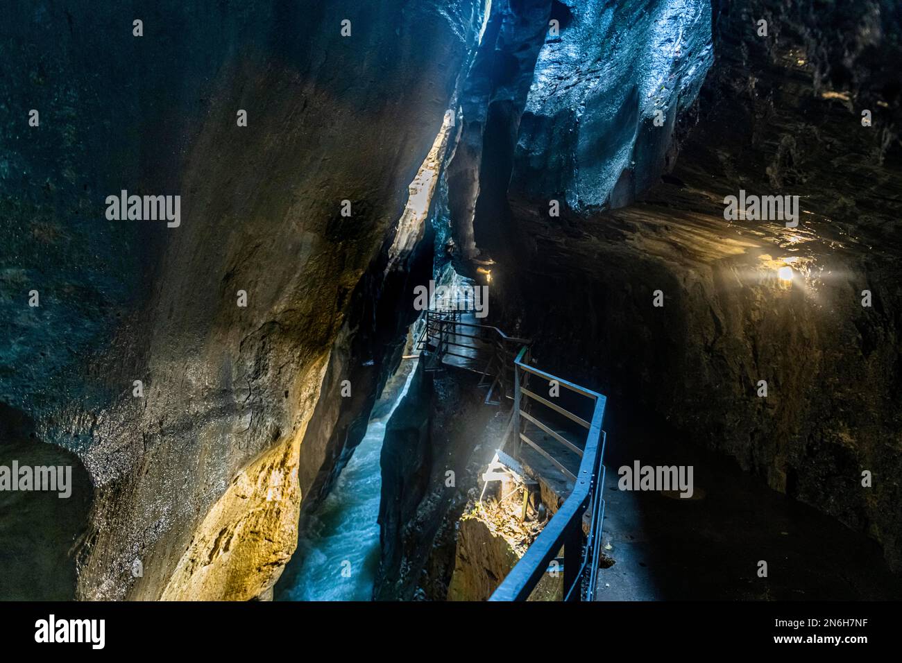 River Aare flowing through the Aare gorge, Meiringen, Bernese Oberland ...