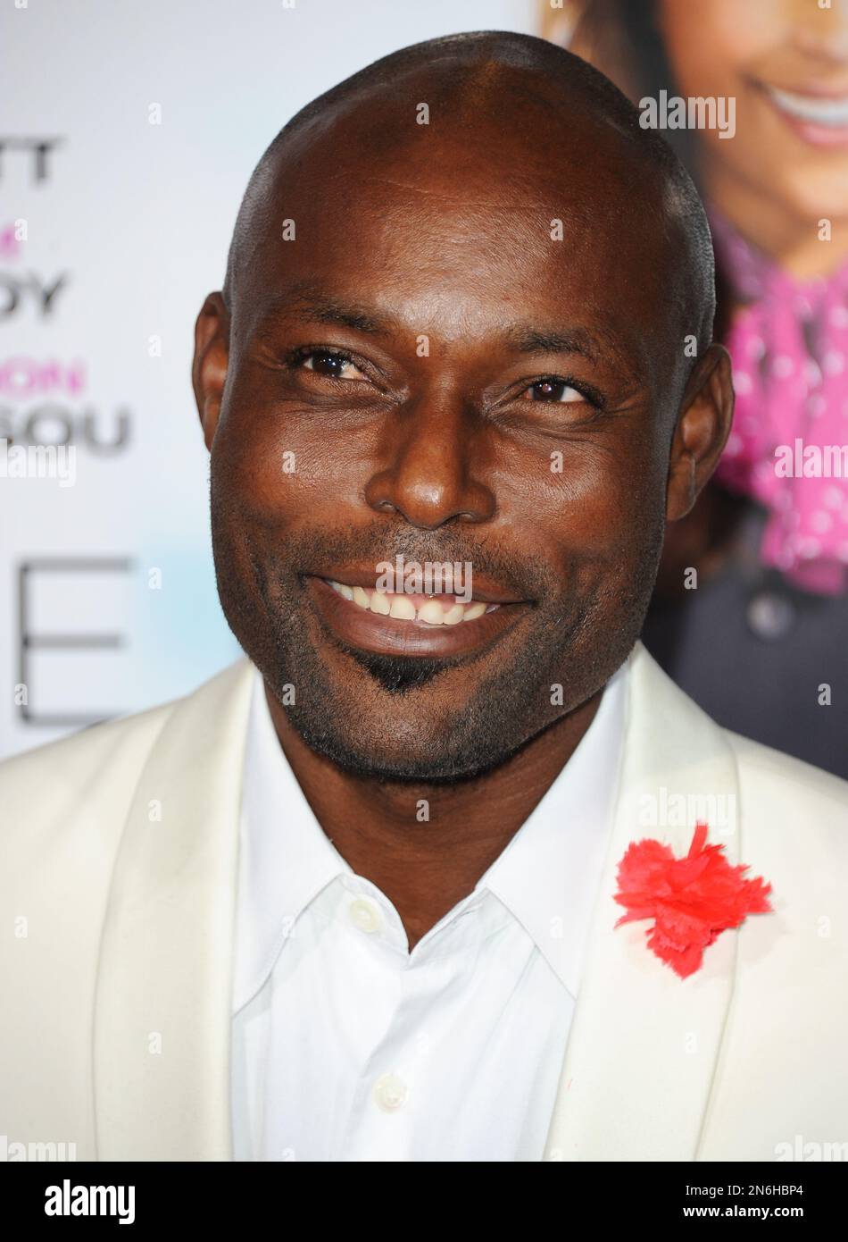 Jimmy Jean-Louis arrives at the world premiere of "Baggage Claim" at ...