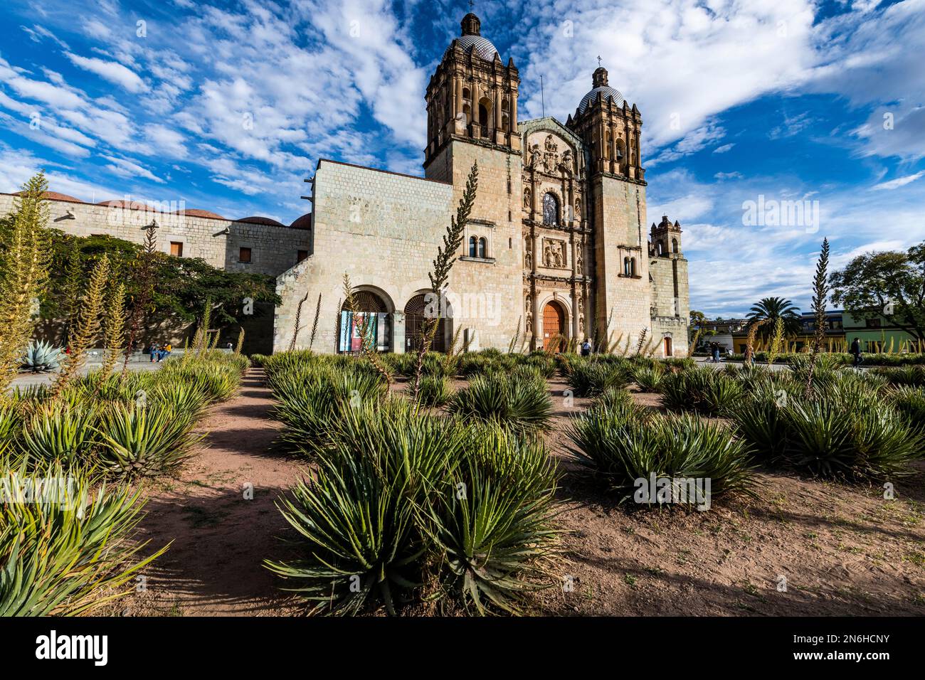 Church of Santo Domingo de Guzman, Oaxaca, Mexico Stock Photo - Alamy