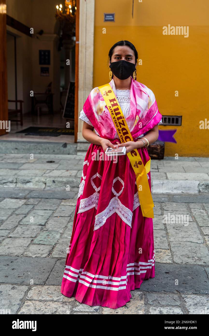Tribal woman south america hi-res stock photography and images - Alamy
