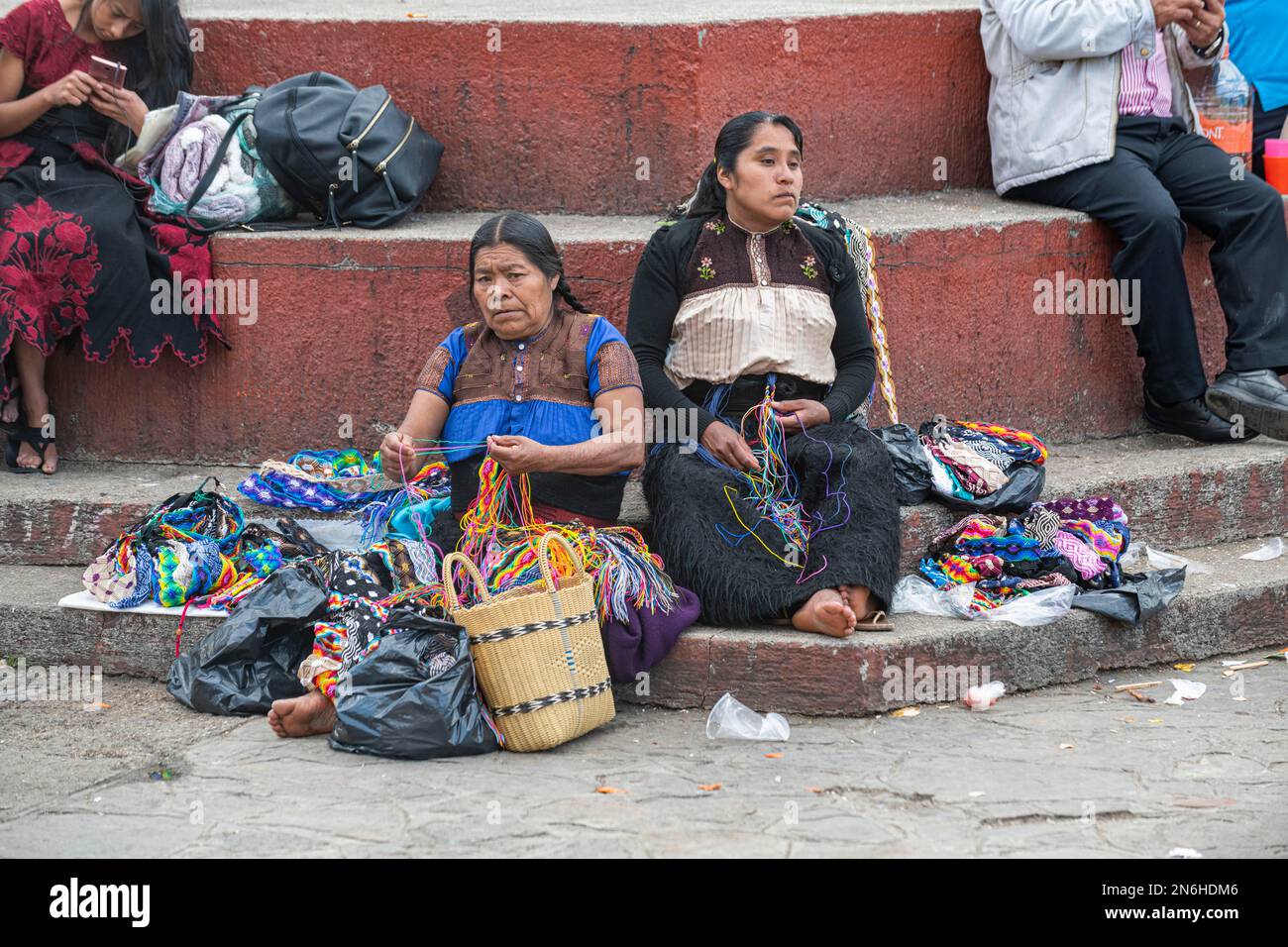 Tzotzil marketwomen, San Christobal de la Casa, Chiapas, Mexico Stock ...
