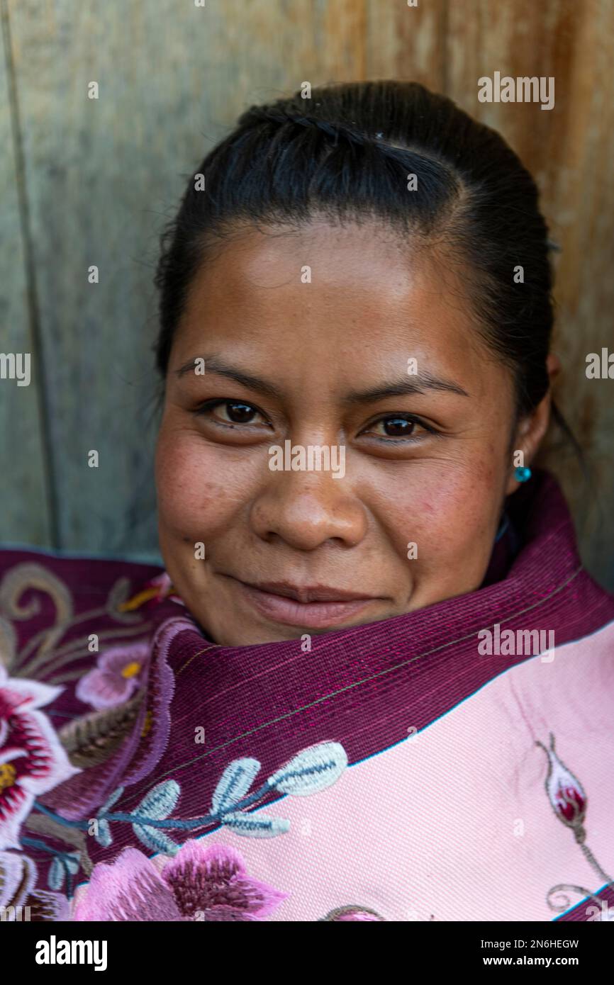 Portrait of a Tzotzil marketwoman, San Christobal de la Casa, Chiapas ...