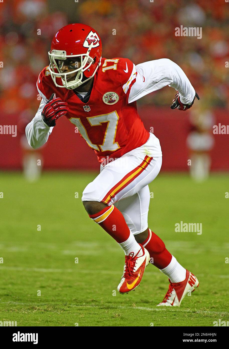 Kansas City Chiefs wide receiver Donnie Avery (17) runs down field ...