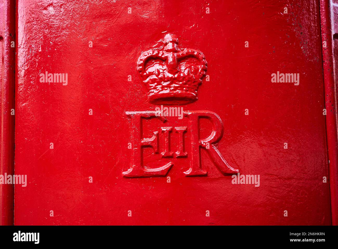 Britain england london letterbox hi-res stock photography and images ...