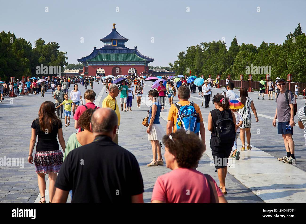 Danbi Bridge at the Altar of Heaven with tourists, Beijing, China Stock ...