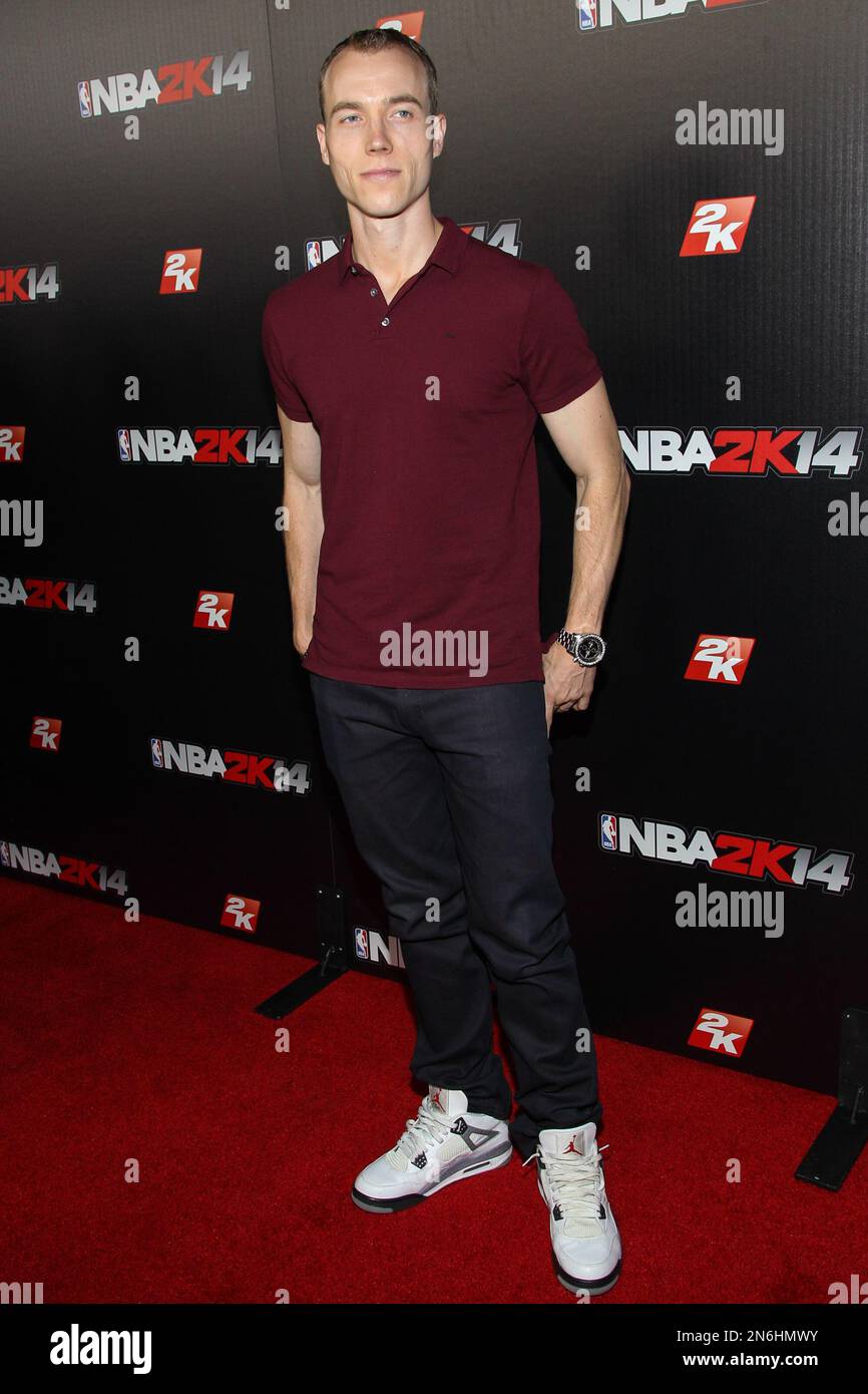 DJ Skee arrives at the premiere of "NBA 2K14" Video Game at the ...